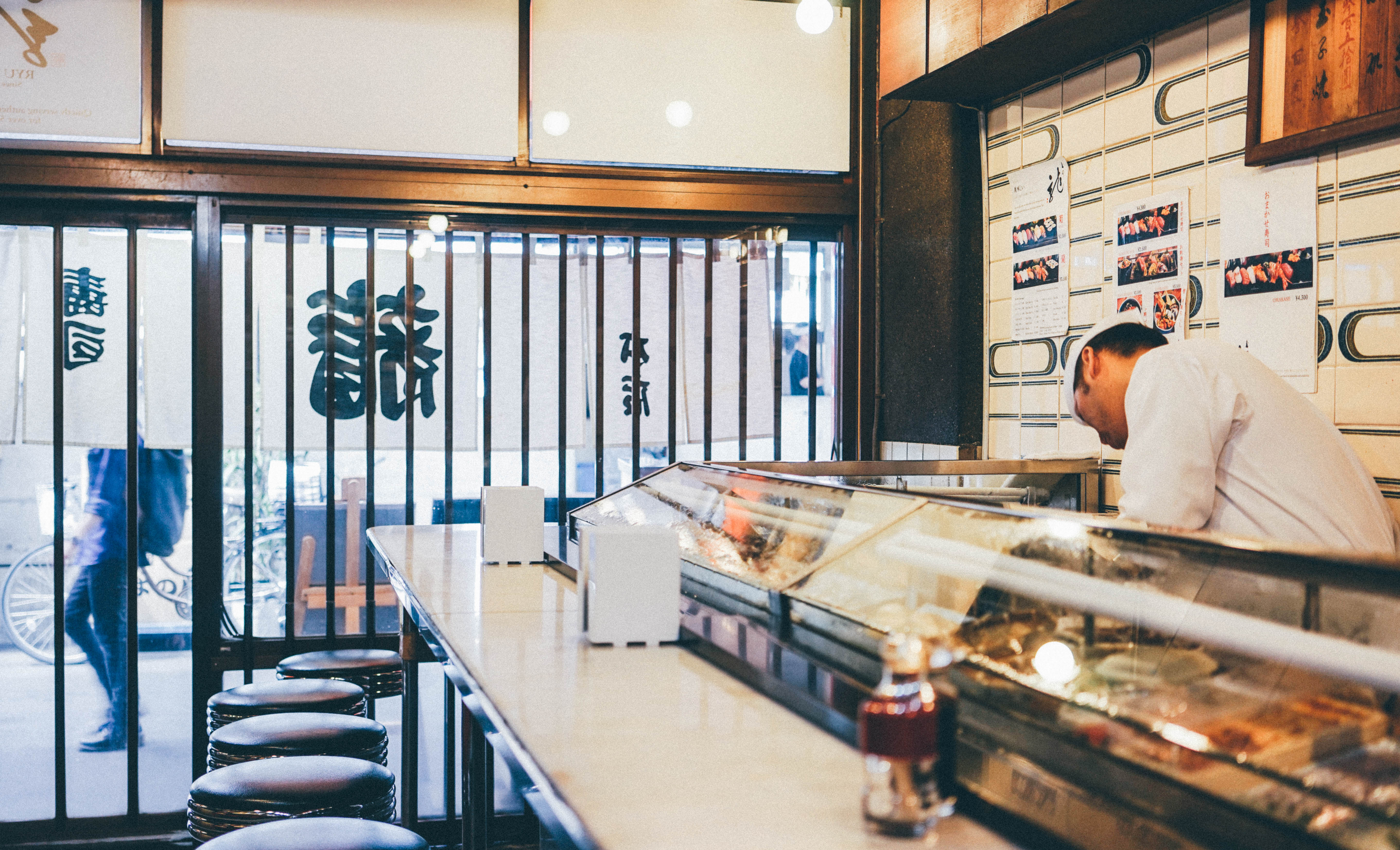 When in Tokyo: Ryu Sushi 竜寿司 @ Tsukiji Fish Market 築地市場 – Have Sushi ...