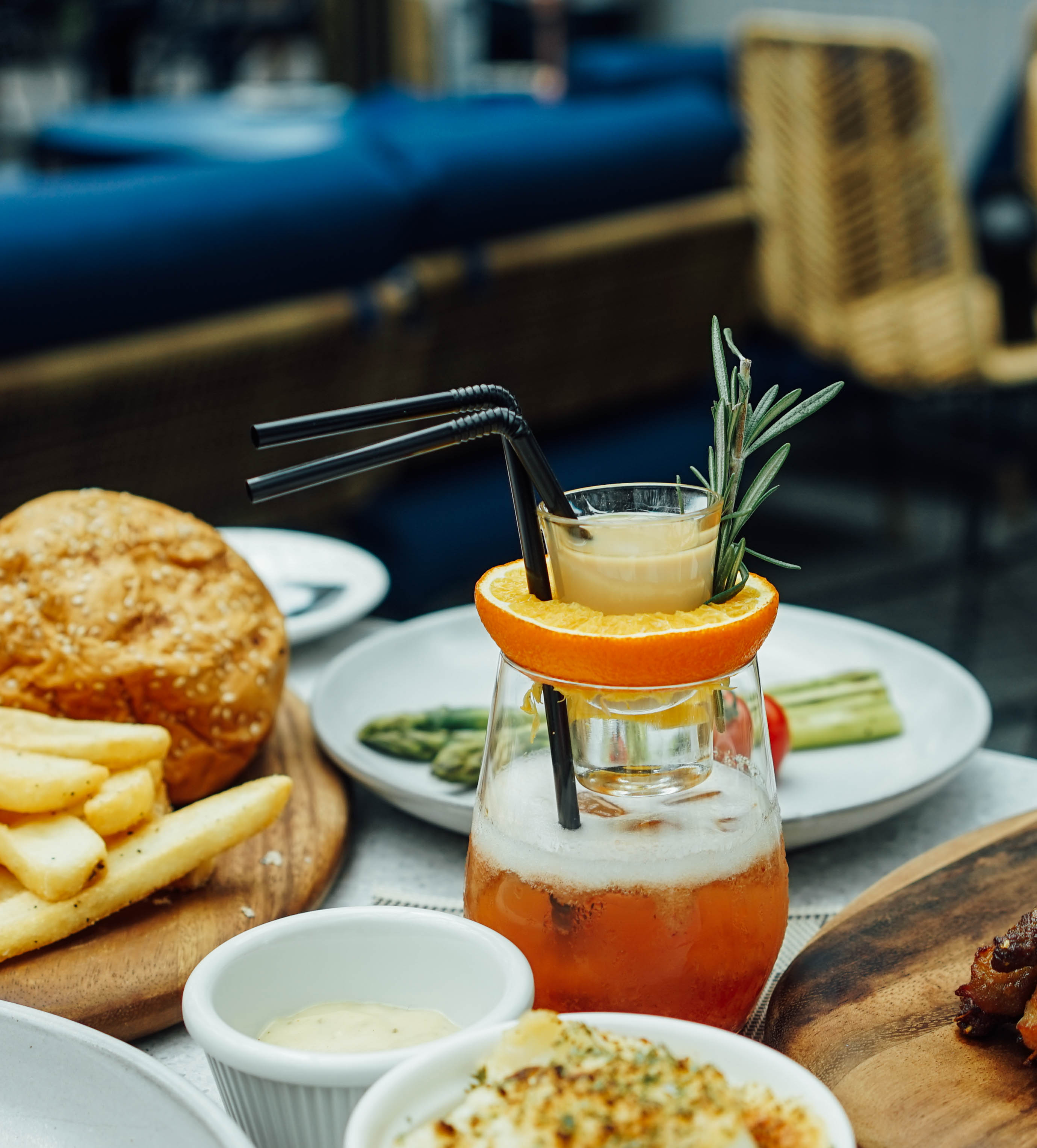 Jewel Changi Airport Food Guide – 19 Places to Snack & Dine + Who’s ...