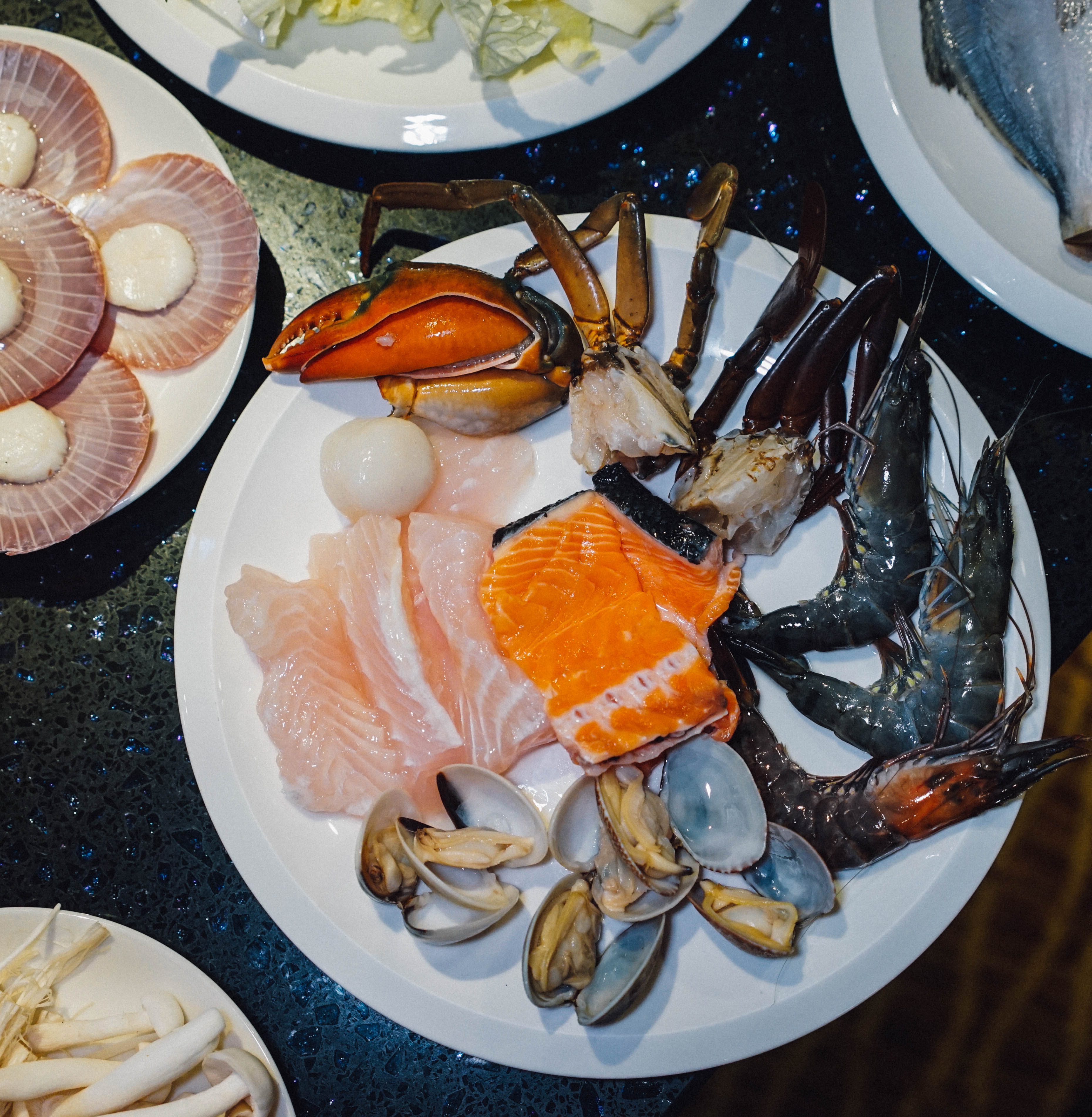 The Buffet @ M Hotel – Seafood Steamboat Buffet Dinner with Unlimited ...