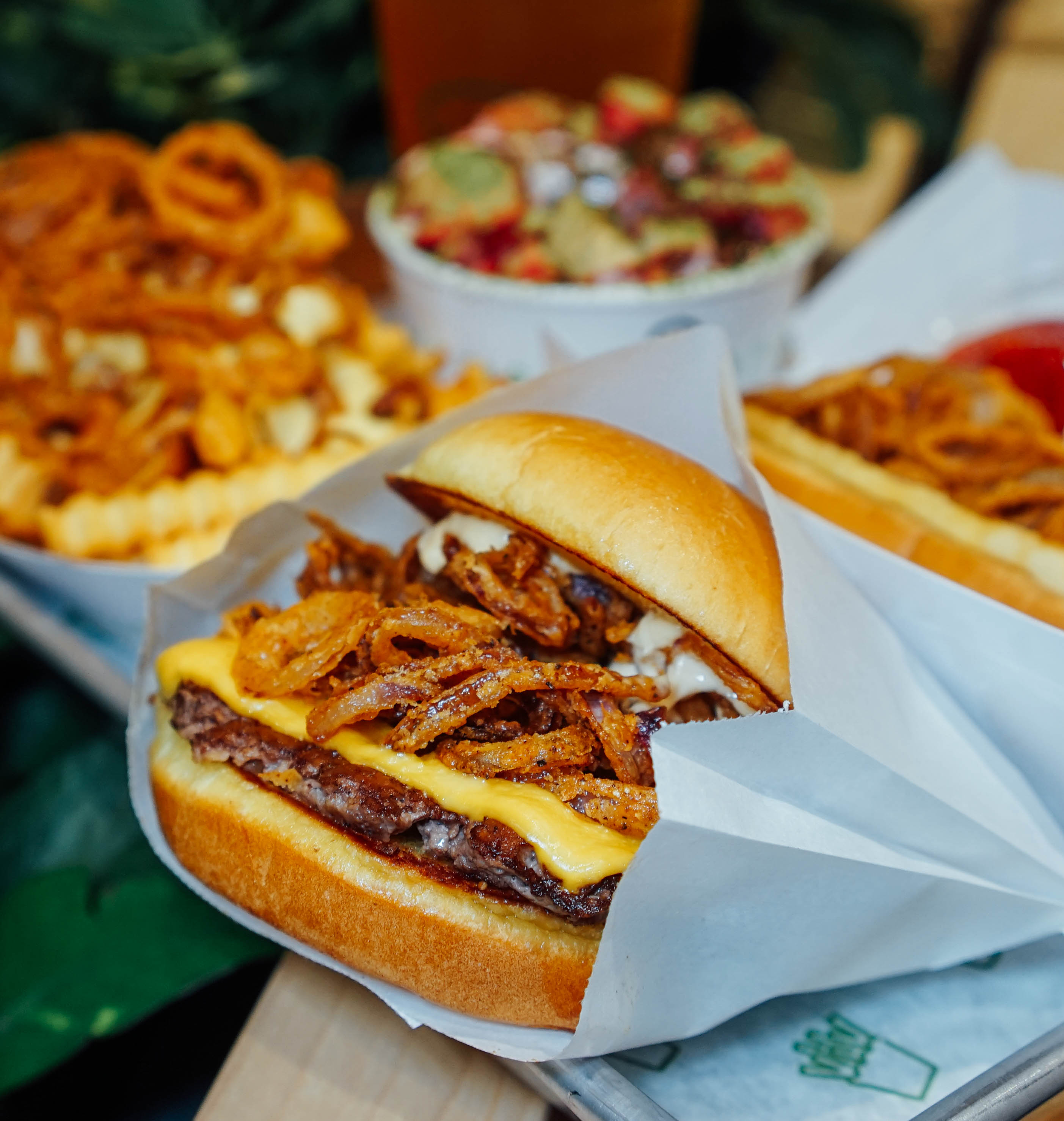 Shake Shack Opens @ Suntec City, City Hall on 30 Sept; Exclusive ...