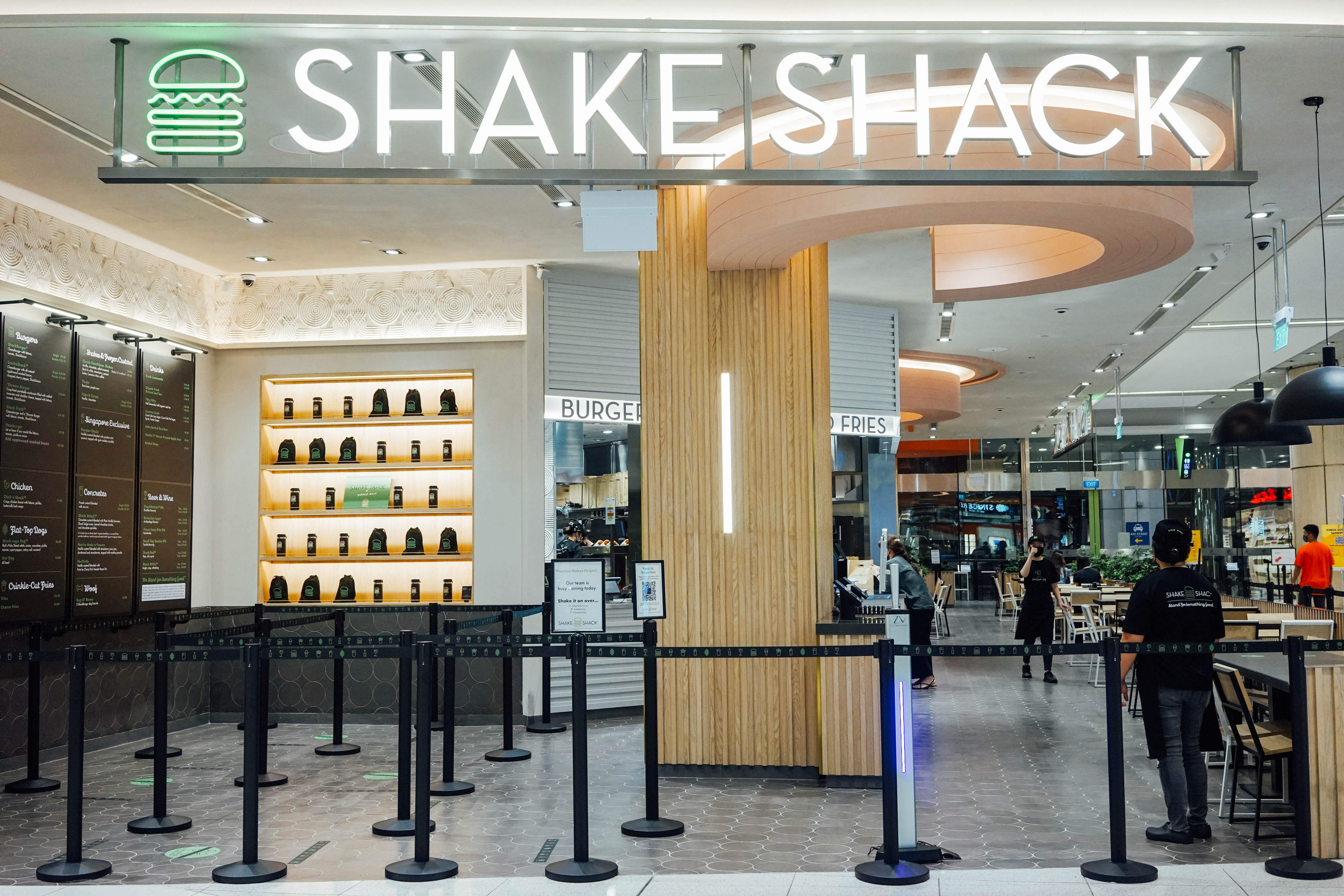 Shake Shack Opens @ Suntec City, City Hall on 30 Sept; Exclusive ...