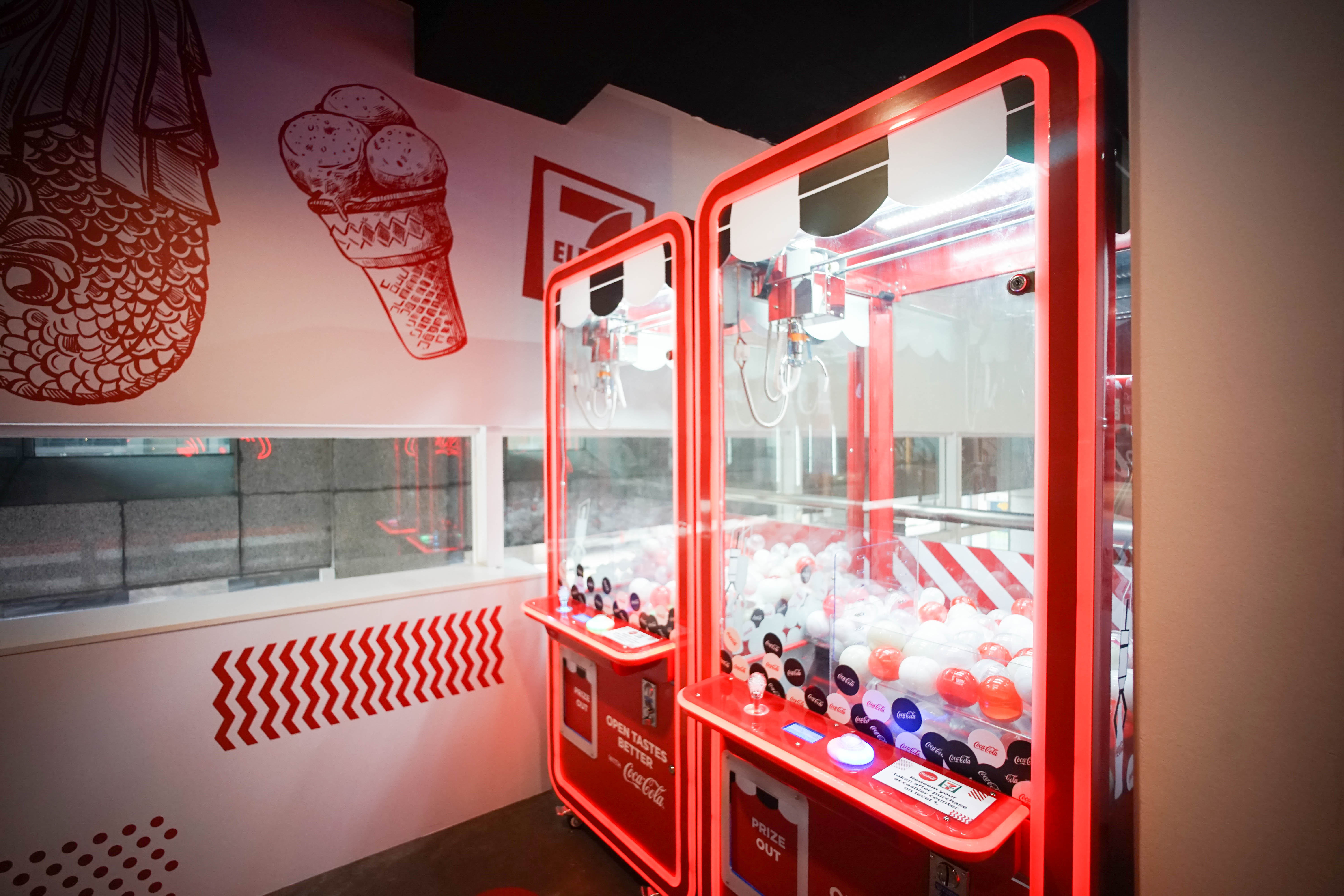7-Eleven x Coca-Cola Crossover Store @ The House of Eden, Raffles Place ...