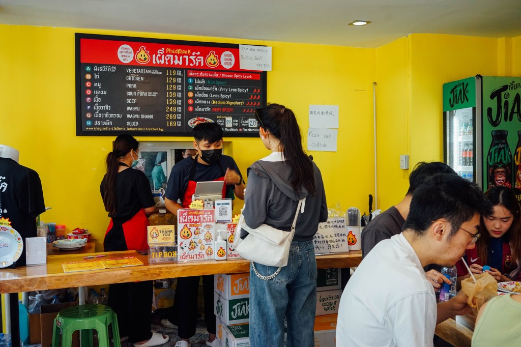 When in Bangkok: Phed Mark @ Sukhumvit Road – Pad Kaprao Eatery by ...