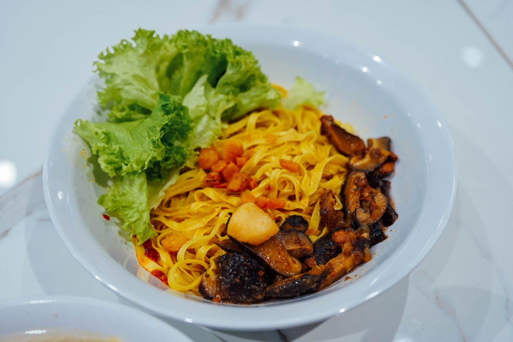 Clarke Quay Bar Chor Mee @ SinFoodie, Clarke Quay Central – Legendary ...